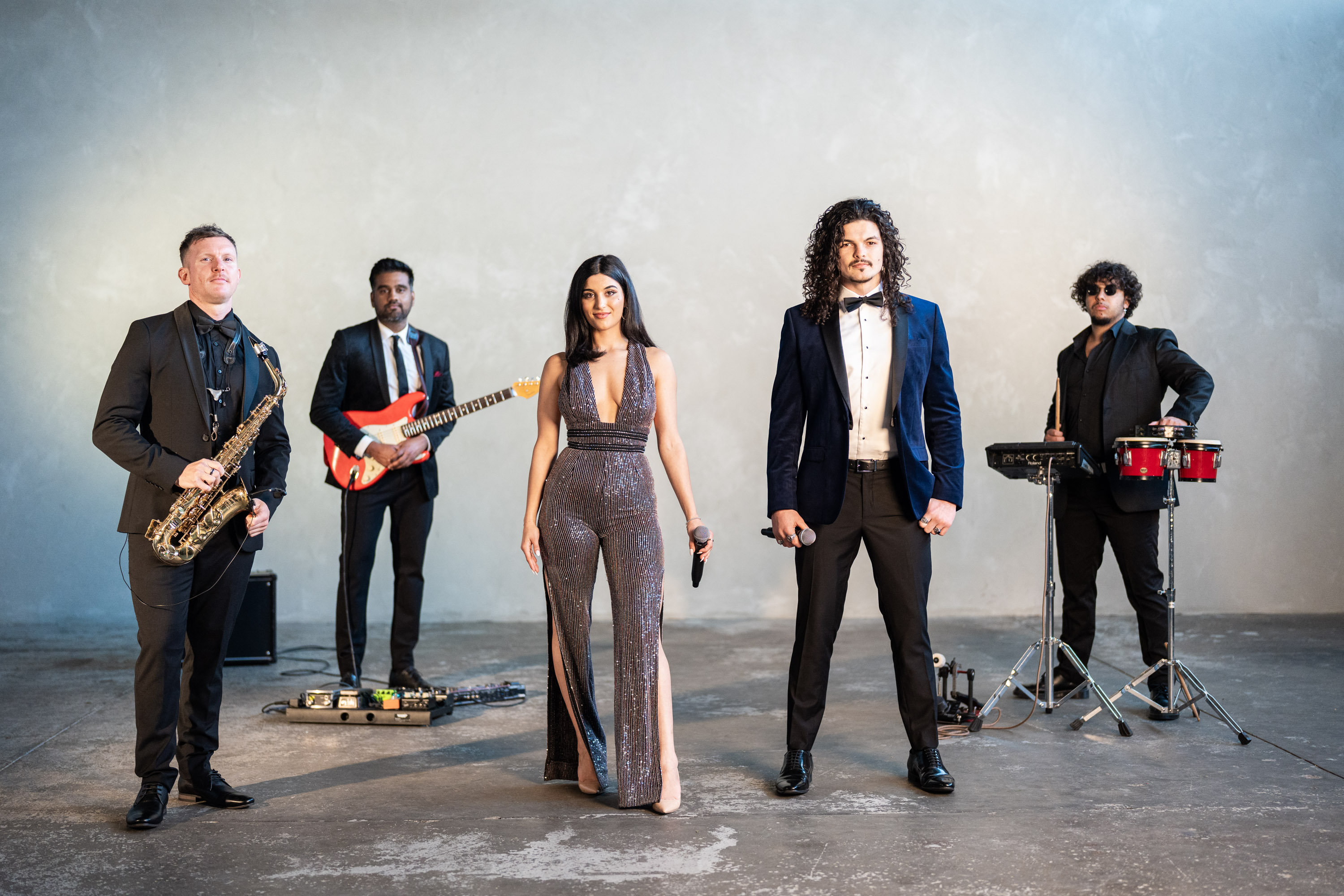 Wedding Music | Wedding Bands, Wedding Singers and Wedding DJs