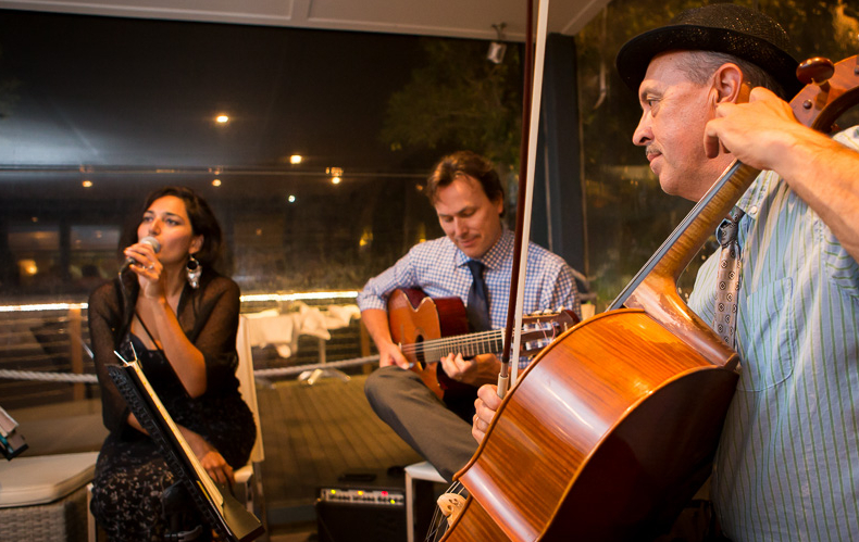 Wedding Music | Wedding Bands, Wedding Singers and Wedding DJs