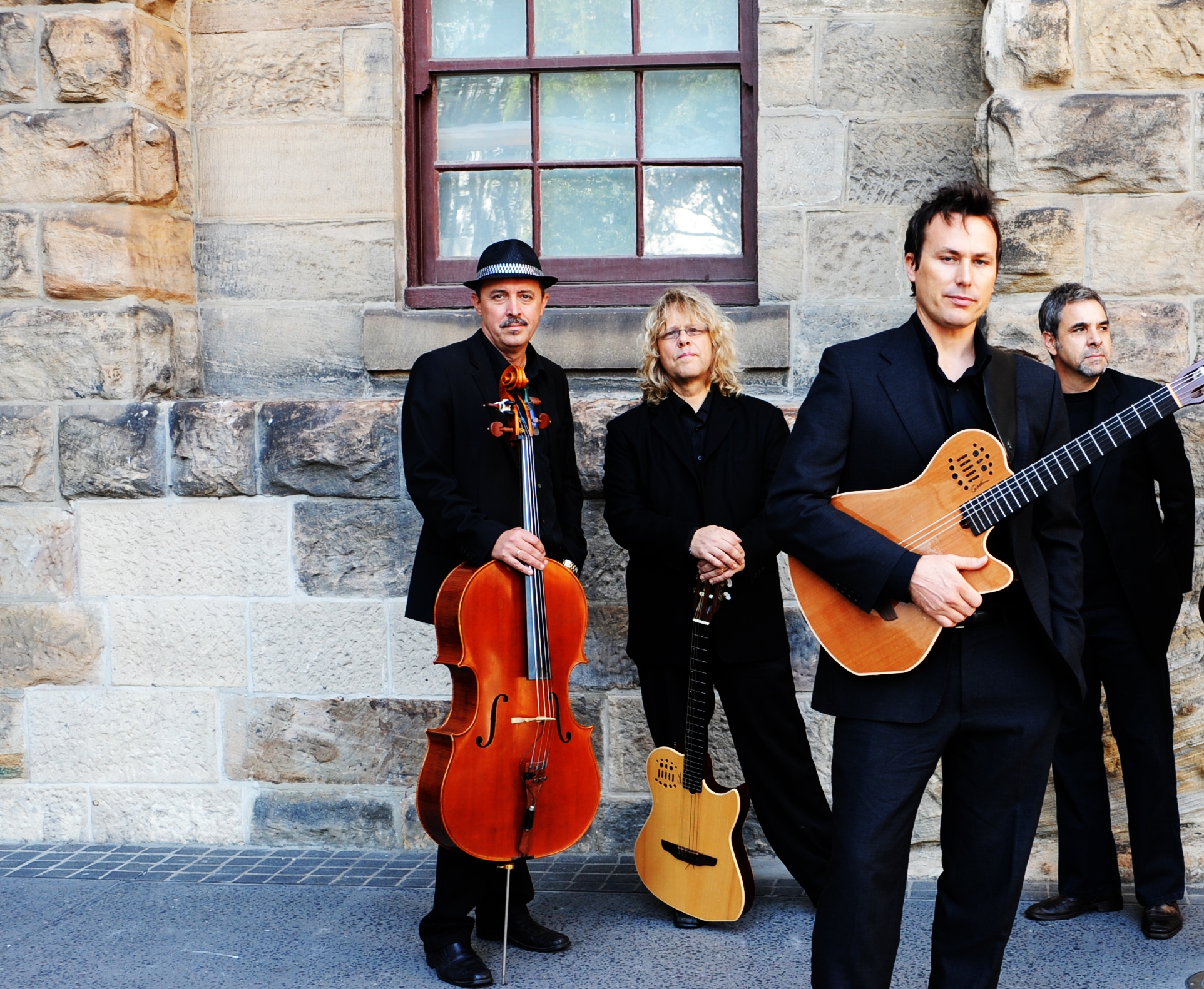 Wedding Music | Wedding Bands, Wedding Singers and Wedding DJs