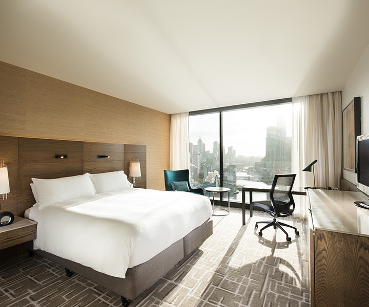 Pan Pacific Melbourne Wedding Venue in South Wharf | WeddingVenues.com.au