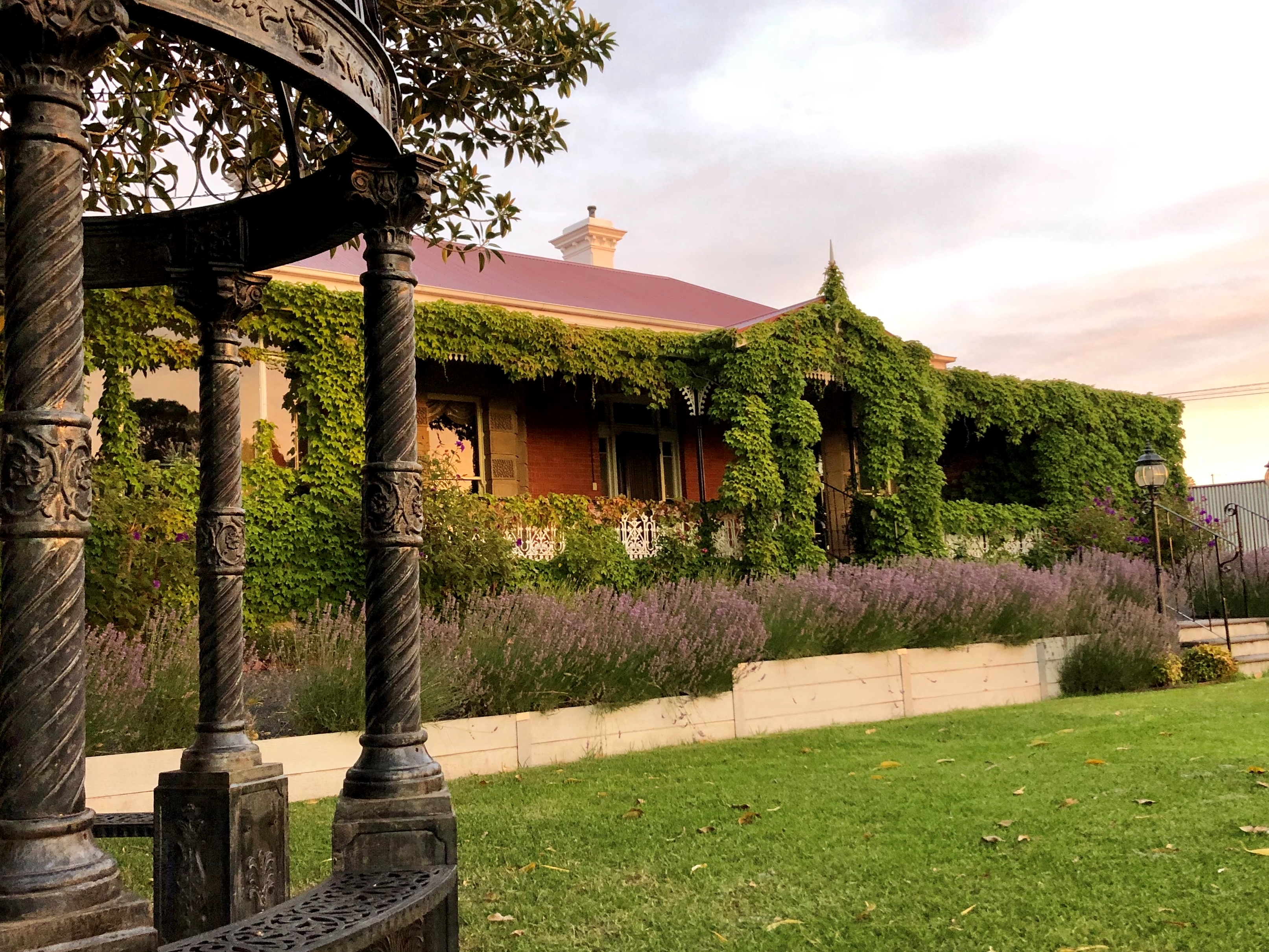 Duart Homestead Wedding Venue in Maffra | WeddingVenues.com.au