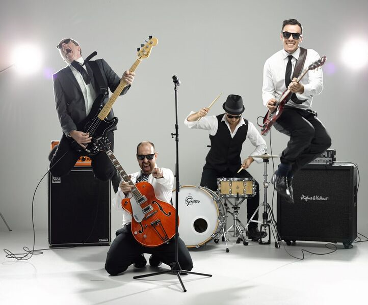 Wedding Music Melbourne | Wedding Bands, Djs And Singers