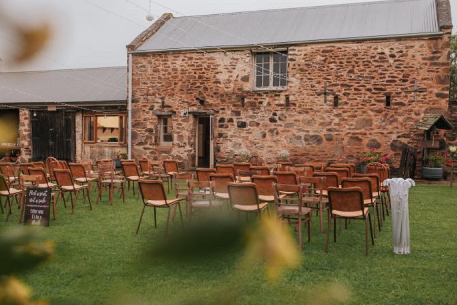 Glenbarr Homestead Wedding Venue in Strathalbyn | WeddingVenues.com.au