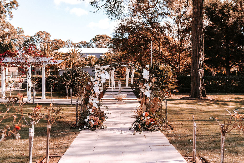 Kalinya Estate Wedding Venue in Bargo | WeddingVenues.com.au