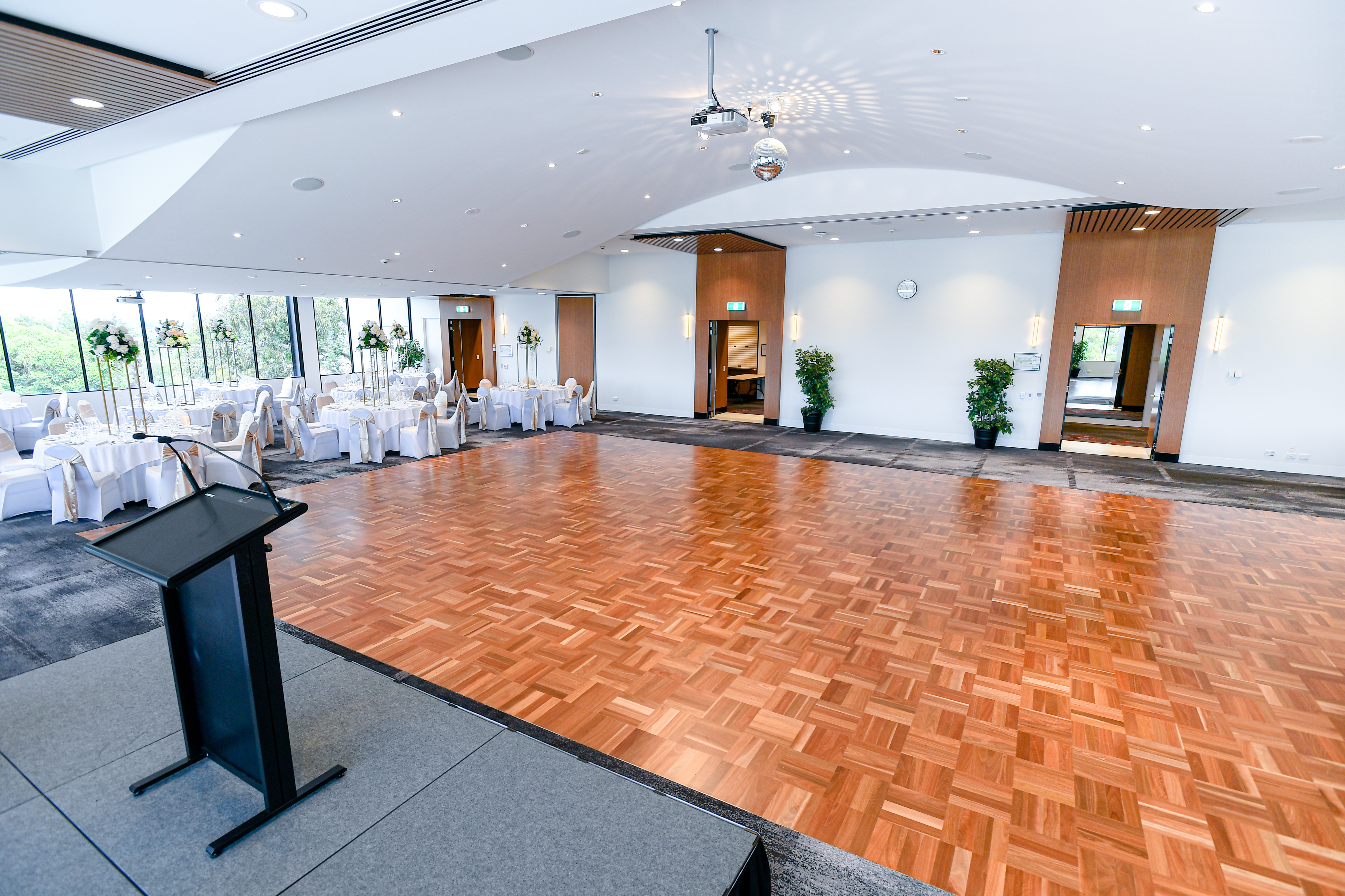 Manningham Function Centre Wedding Venue in Doncaster | WeddingVenues ...