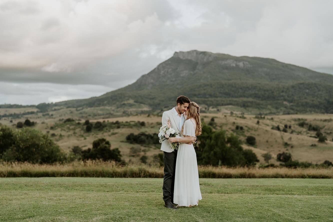 Maroon Hill Estate Wedding Venue in Maroon | WeddingVenues.com.au