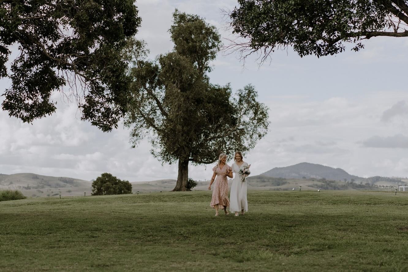 Maroon Hill Estate Wedding Venue in Maroon | WeddingVenues.com.au