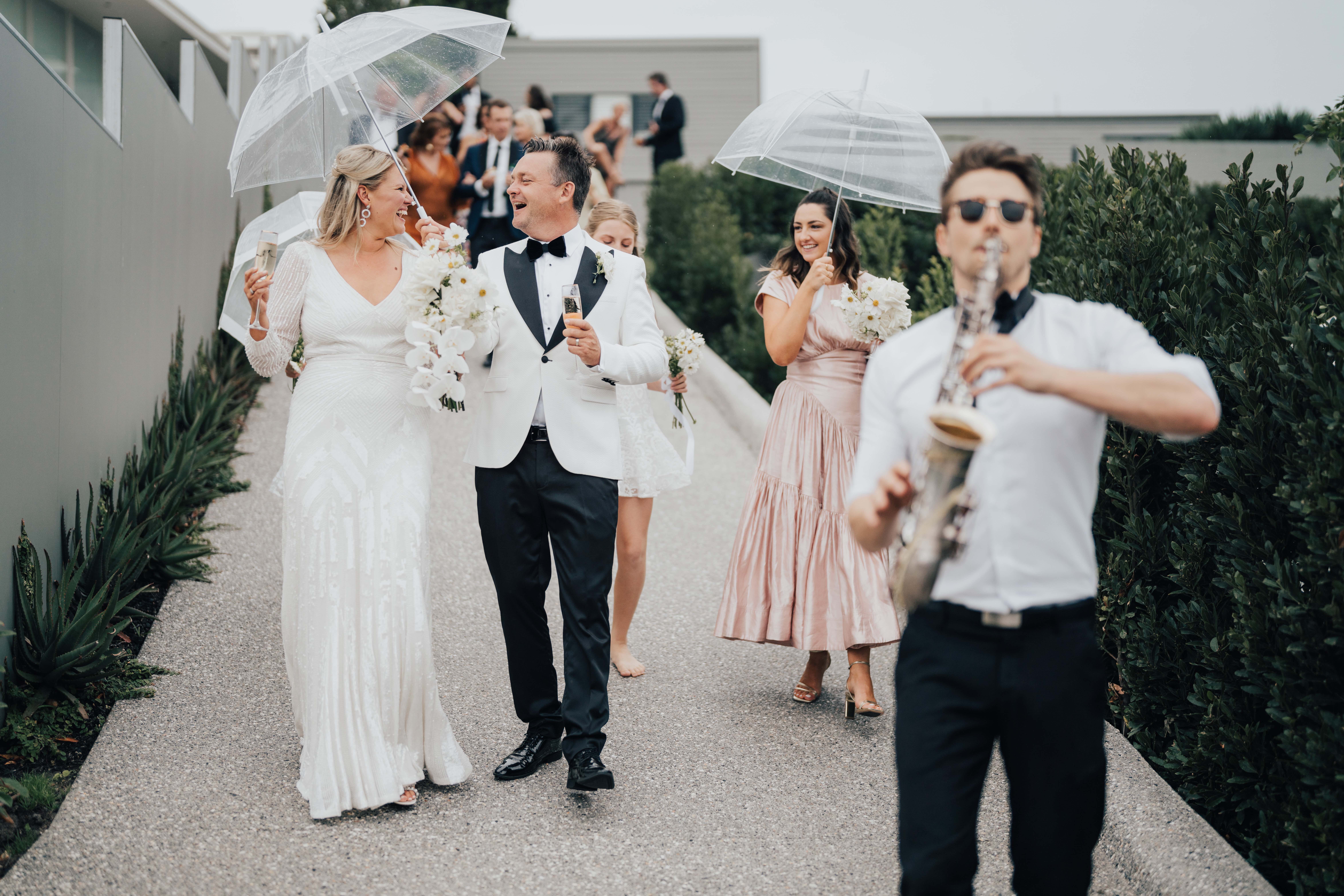 Wedding Music Melbourne | Wedding Bands, Djs And Singers