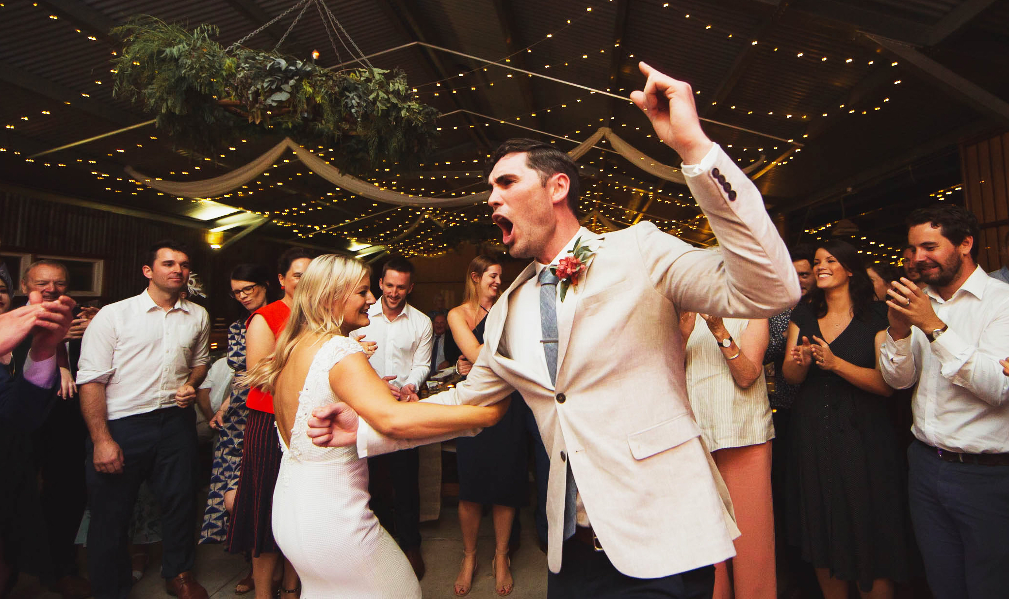 Wedding Music | Wedding Bands, Wedding Singers and Wedding DJs