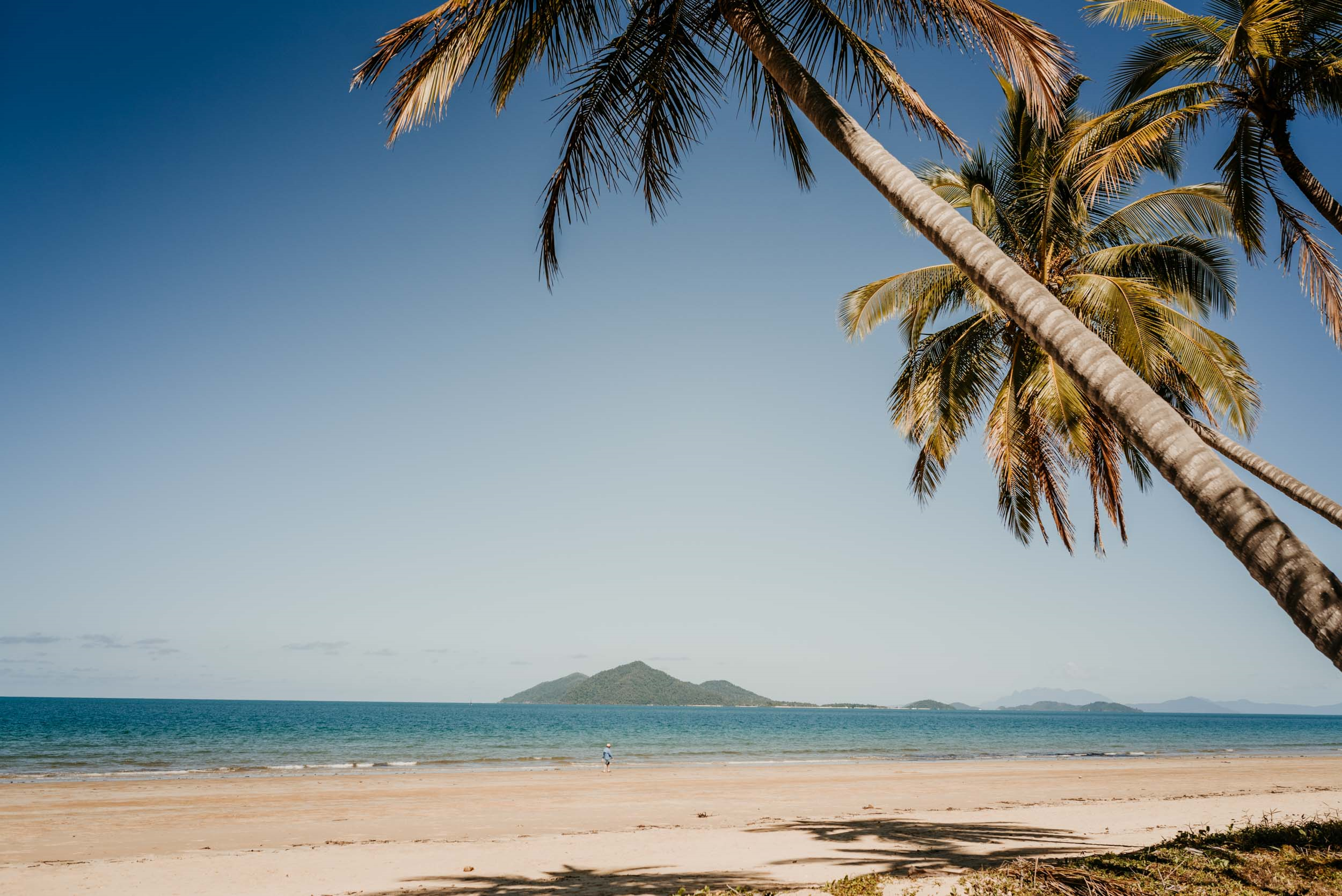 Castaways Resort & Spa Wedding Venue in Mission Beach | WeddingVenues ...