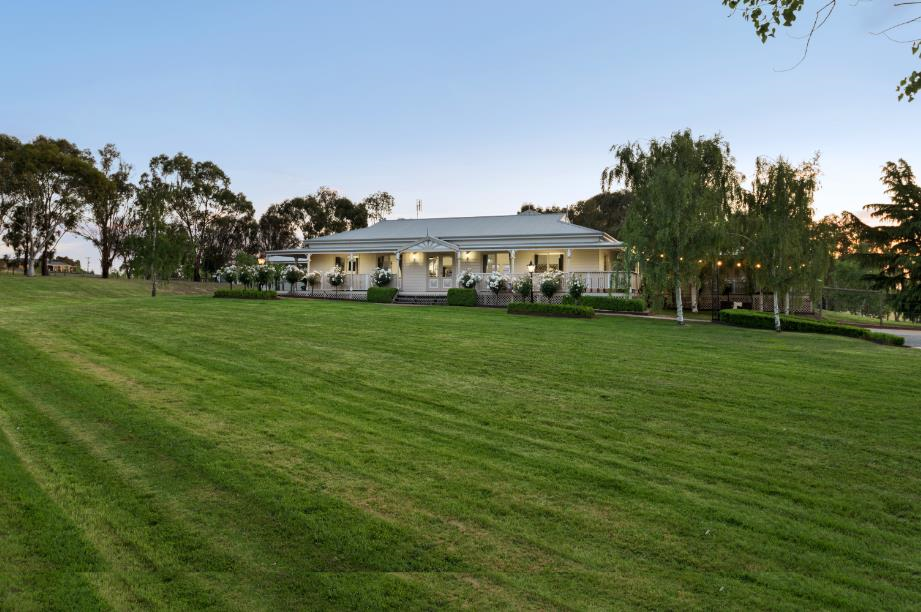 Allurah Functions & Events Wedding Venue in Magpie | WeddingVenues.com.au