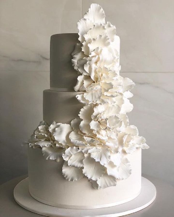 Nikos Cakes - Wedding Cakes Oakleigh | Easy Weddings