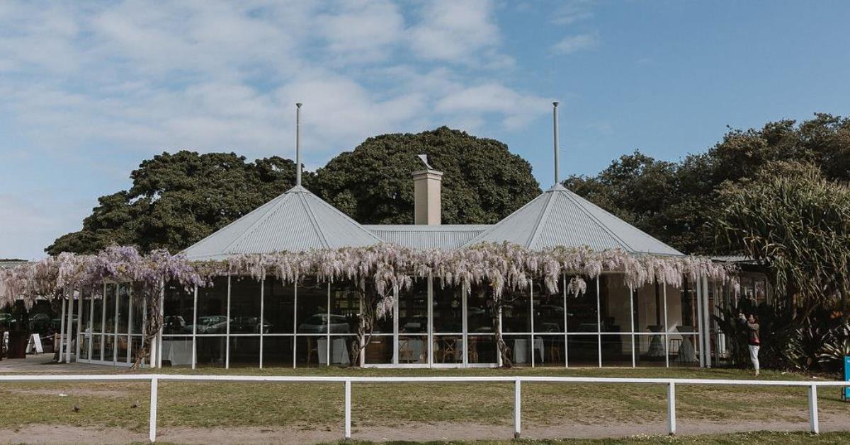 Centennial Homestead - Wedding Venues Centennial Park | Easy Weddings