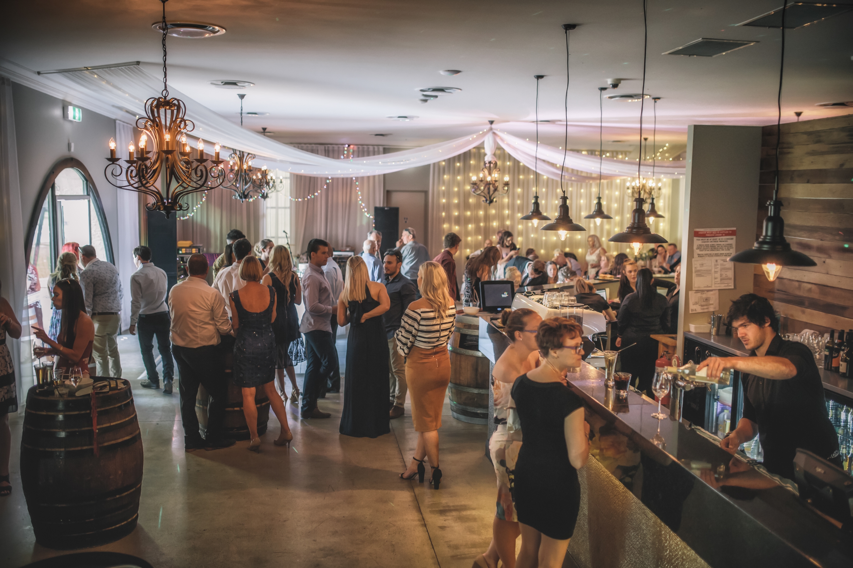 Sneaky's - Wedding Venues Angle Vale | Easy Weddings