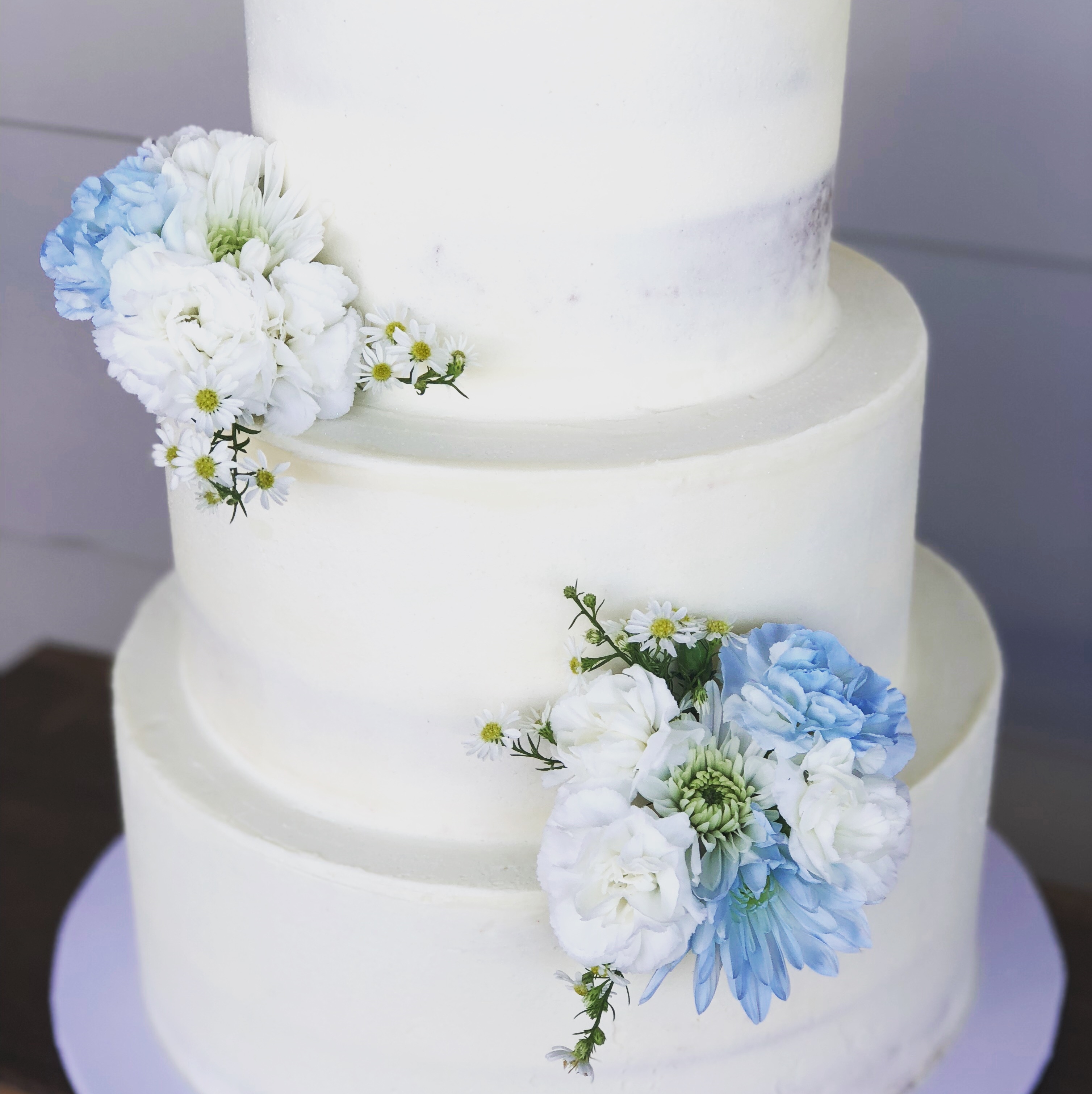 Fran's Been Baking - Wedding Cakes Bray Park | Easy Weddings