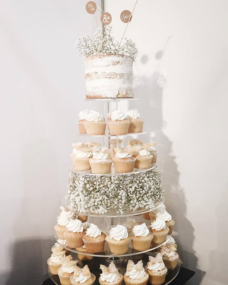 Kat's Cakes - Wedding Cakes Doncaster | Easy Weddings