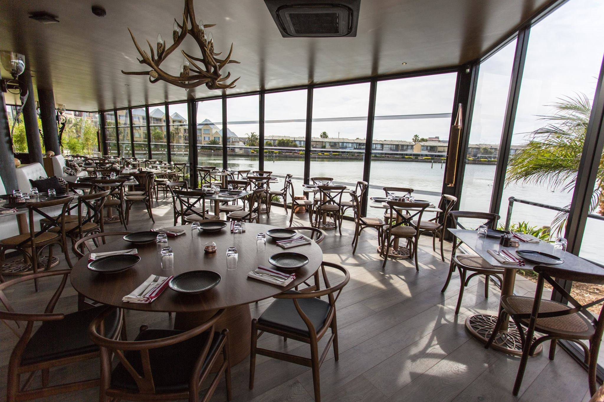 Puerto - Spanish Water View Restaurant - Wedding Venues Patterson Lakes ...