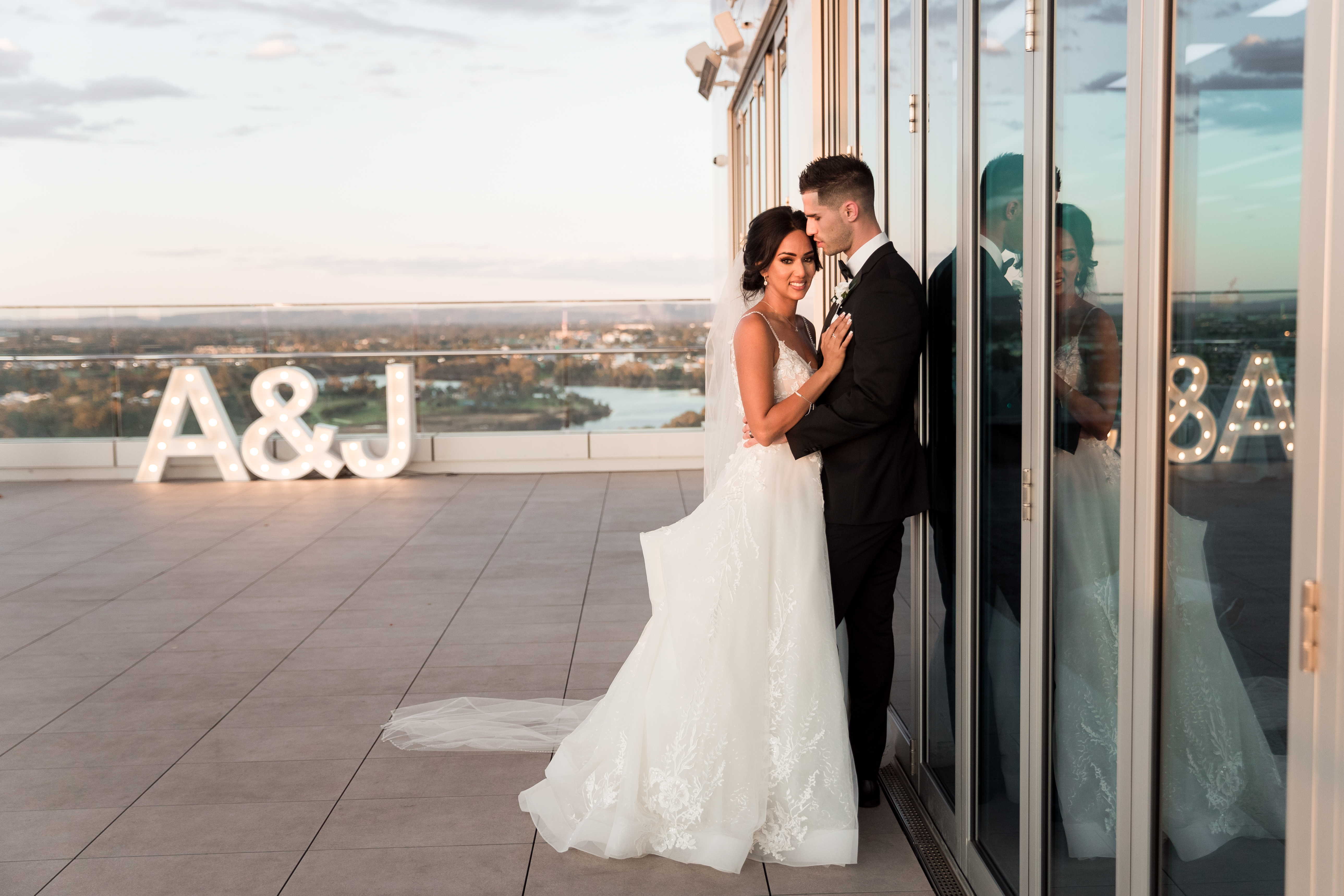 Aloft Perth - Wedding Venues Rivervale | Easy Weddings