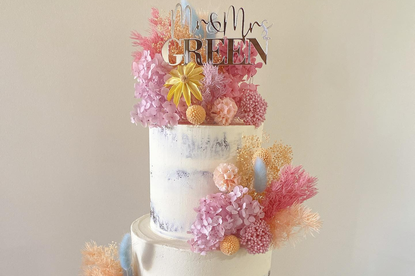 Cakes by Simone - Wedding Cakes Redland Bay | Easy Weddings