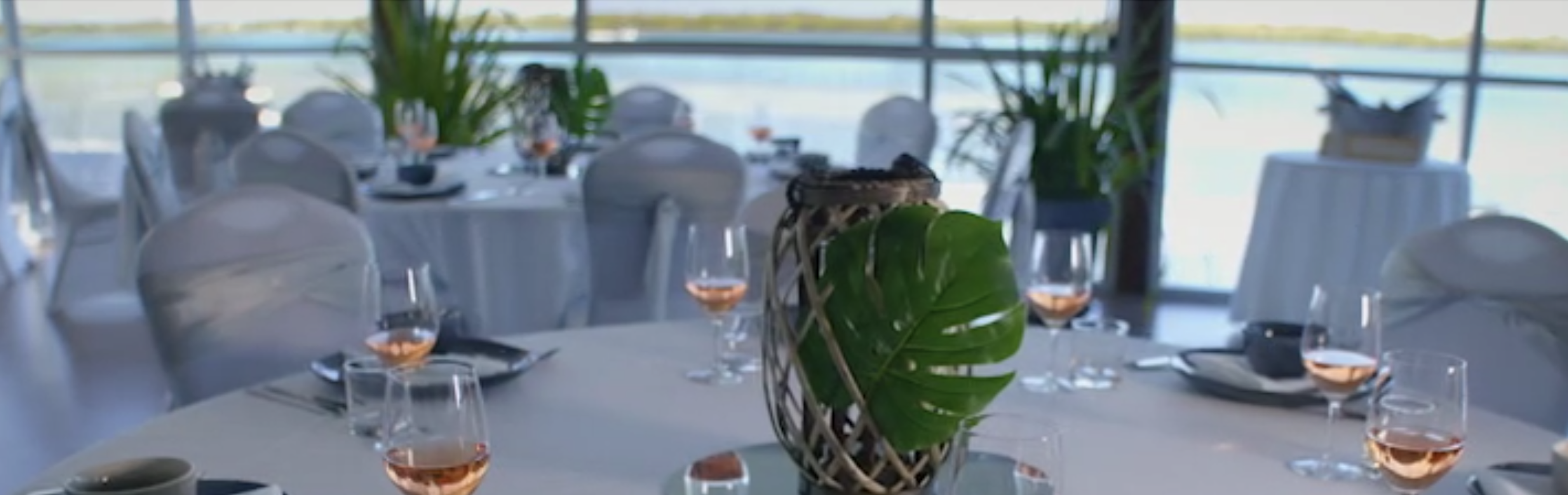 Caloundra Power Boat Club - Wedding Venues Golden Beach | Easy Weddings