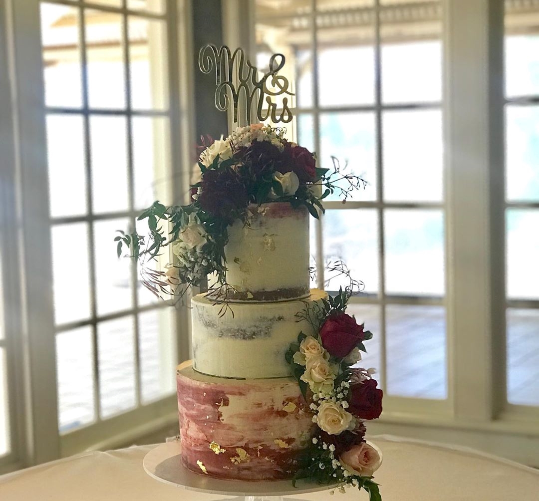 Cakes by Simone - Wedding Cakes Redland Bay | Easy Weddings