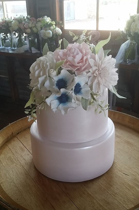 Canberra Cake Boutique - Wedding Cakes Giralang | Easy Weddings