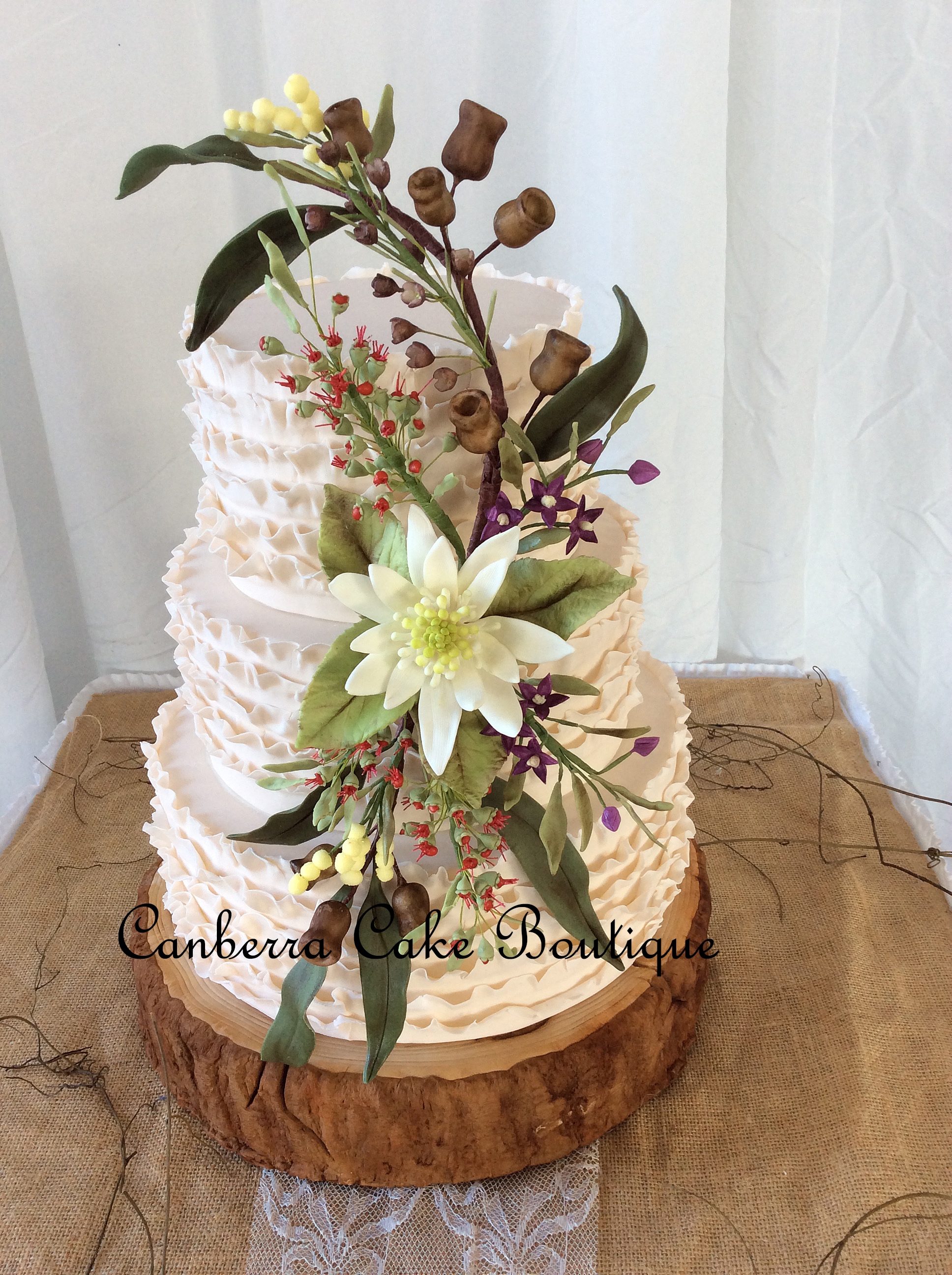 Canberra Cake Boutique - Wedding Cakes Giralang | Easy Weddings