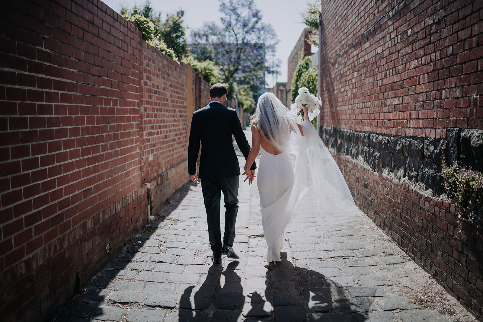Elisha Buffone - Marriage Celebrants Melbourne | Easy Weddings