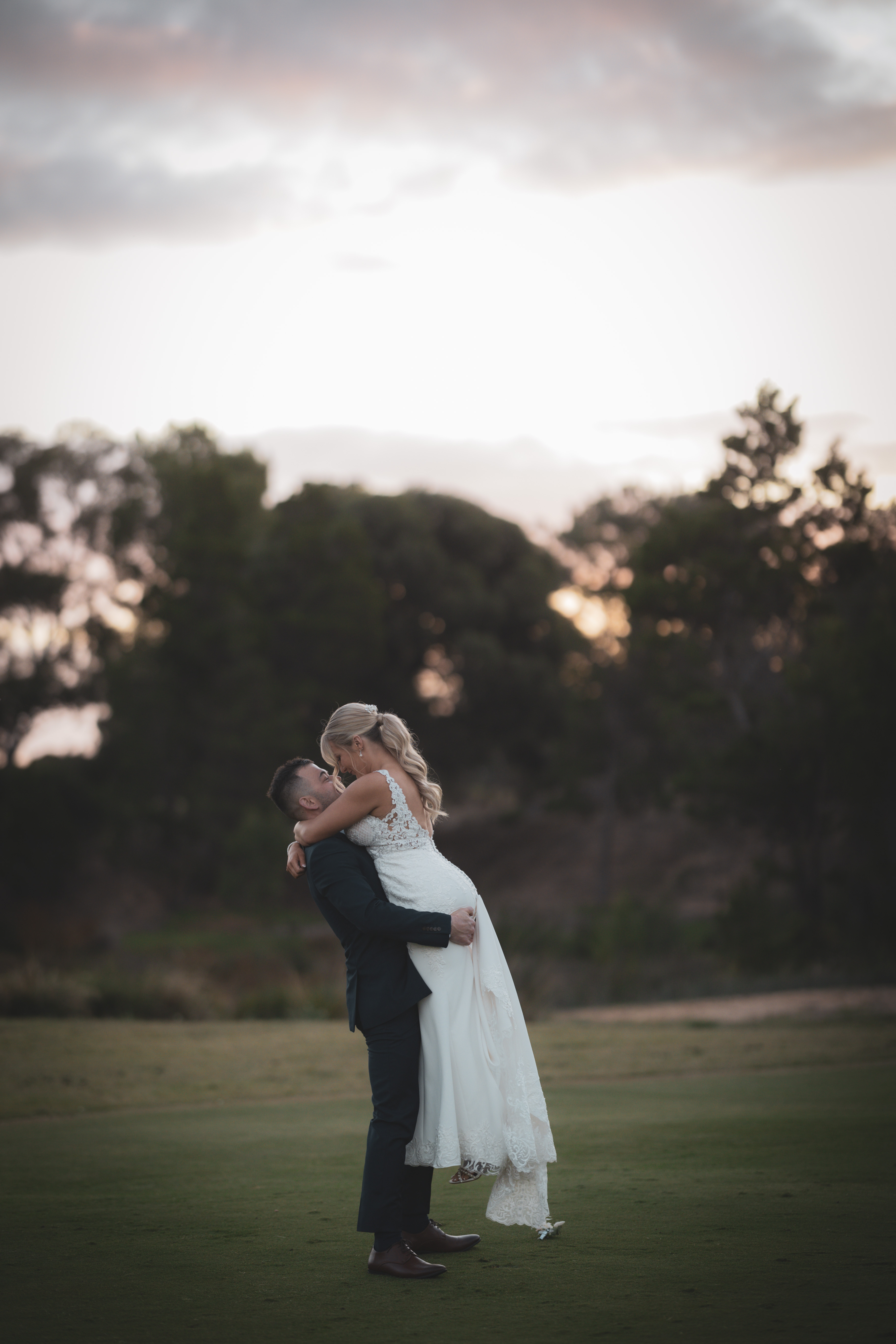 Joshua Huggett Media - Wedding Photography Flagstaff Hill | Easy Weddings