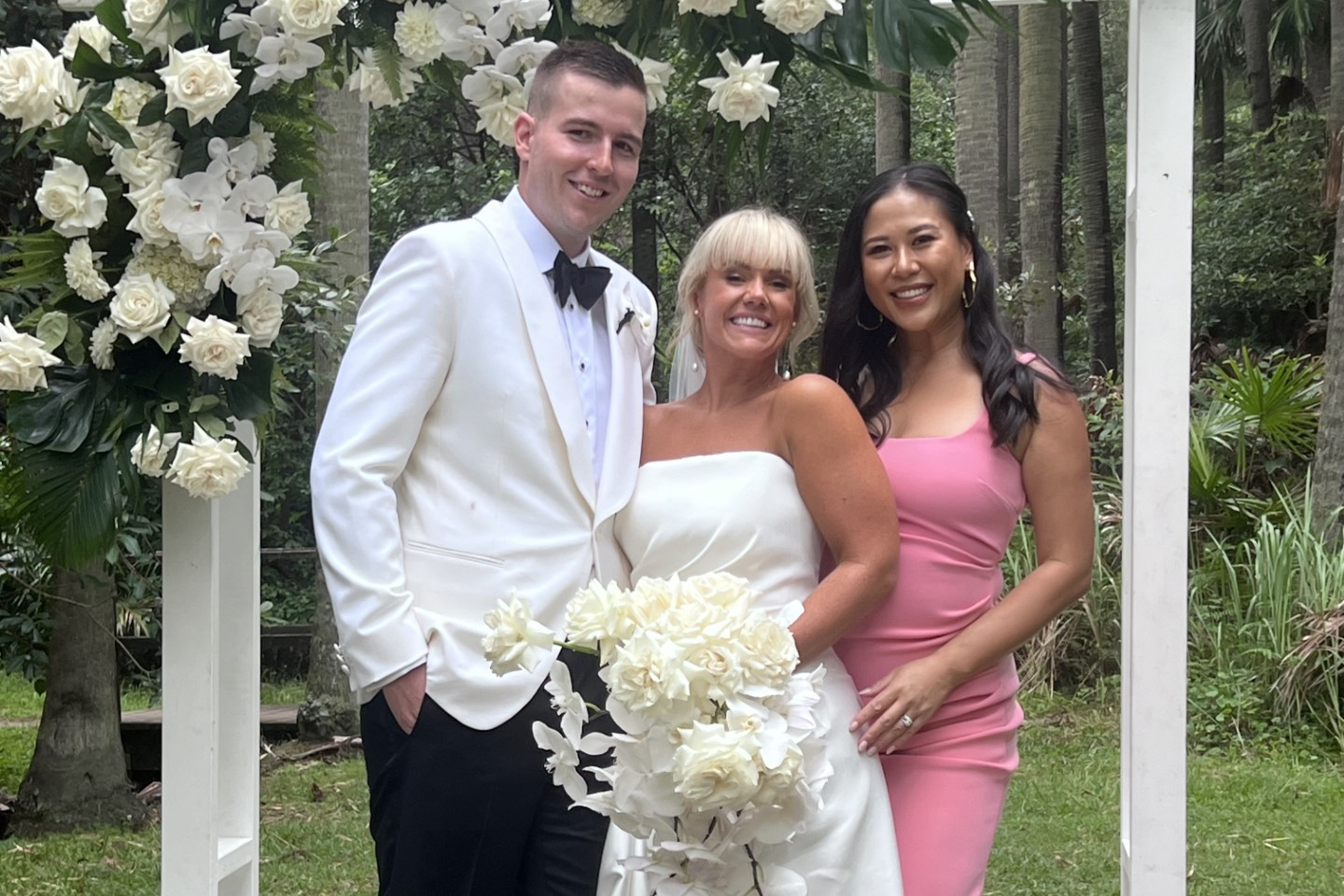 Julia Carlino - Celebrant & MC - Marriage Celebrant Sydney | Easy Weddings