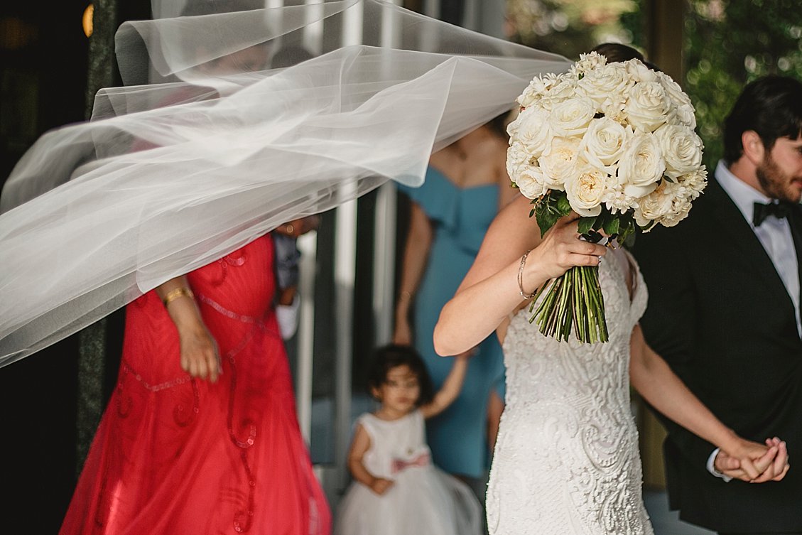 Kiss Chasey Wedding Flowers - Wedding Flowers MARMION | Easy Weddings