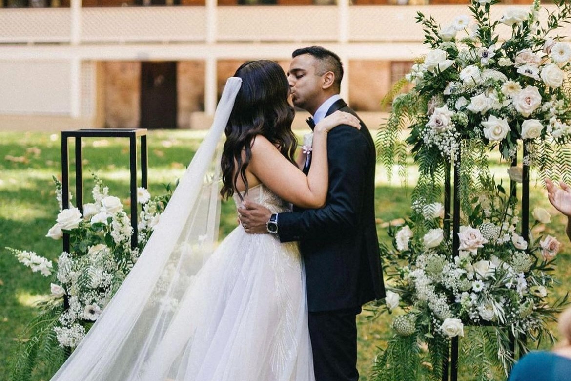 Kiss Chasey Wedding Flowers - Wedding Flowers MARMION | Easy Weddings