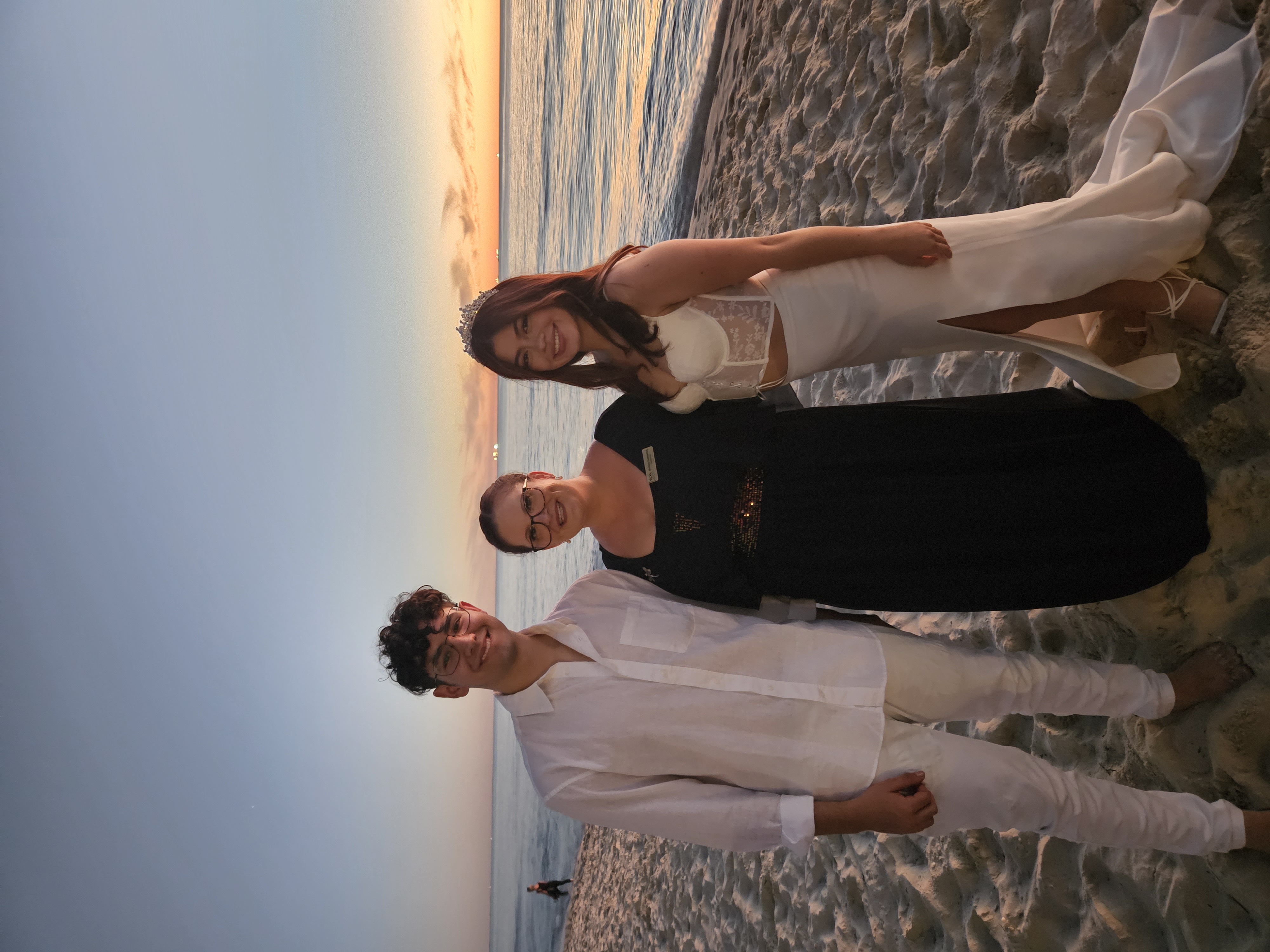 Kristy Cameron Marriage Celebrant - Marriage Celebrant Port Kennedy ...