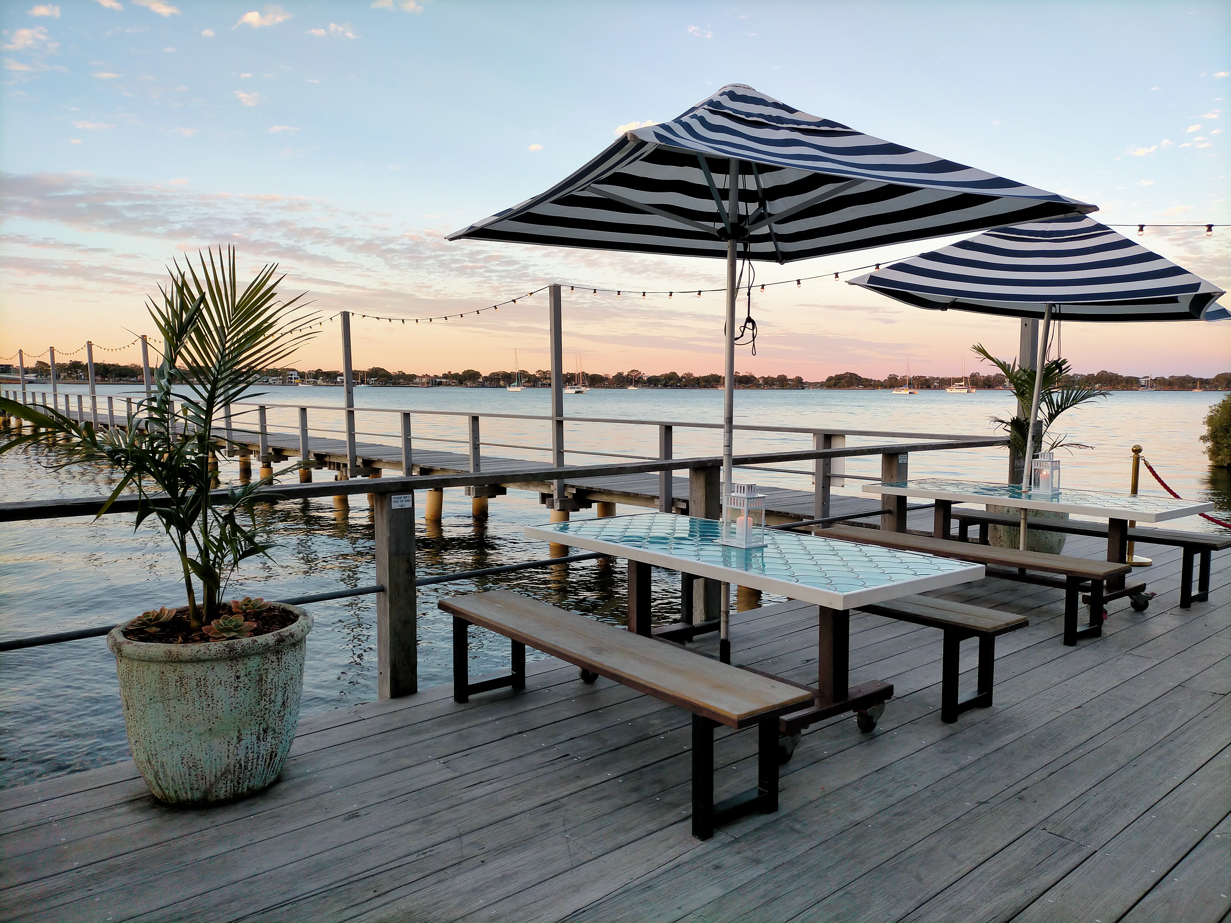 Sandstone Point Hotel - Wedding Venues Sandstone Point | Easy Weddings