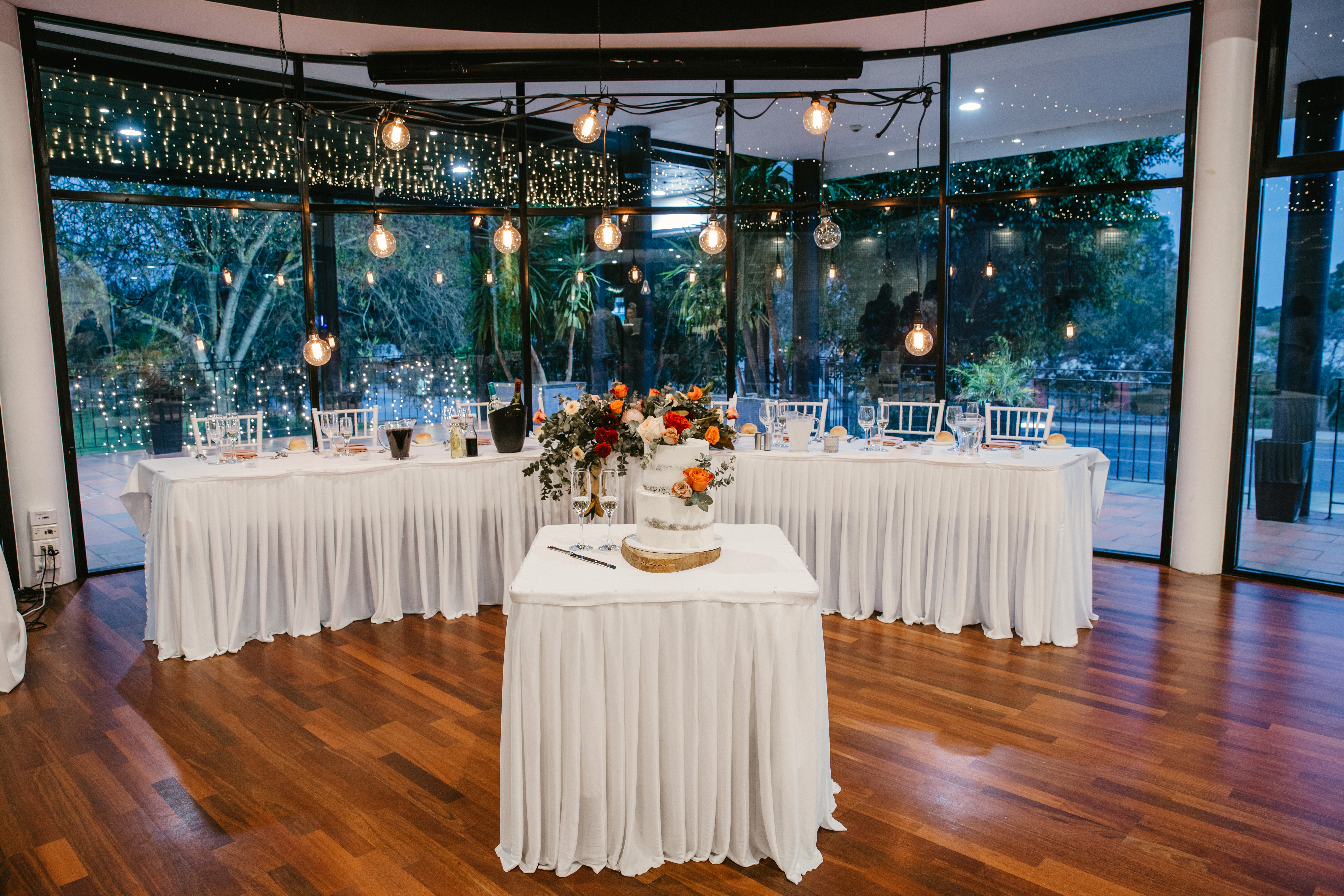 Sfera's Park Suites and Convention Centre - Wedding Venues Modbury ...