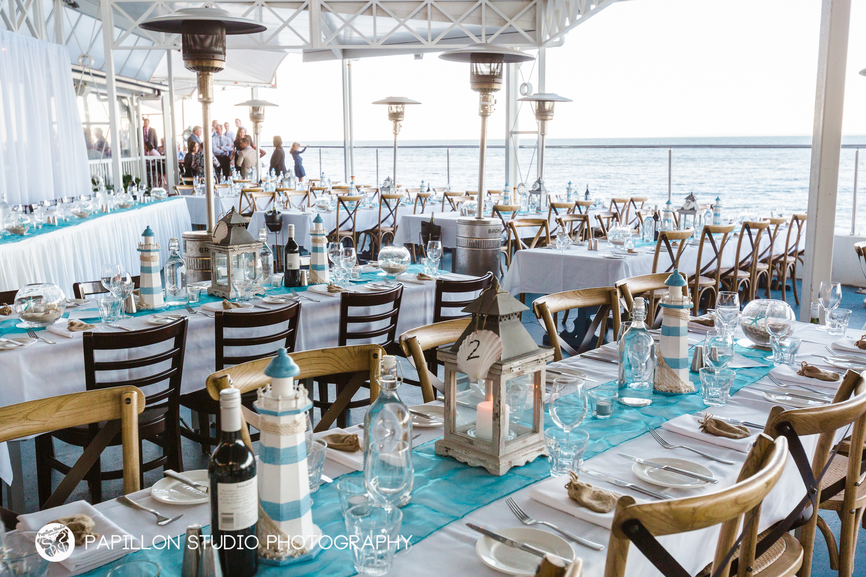 The Lighthouse Restaurant - Wedding Venues Cleveland | Easy Weddings
