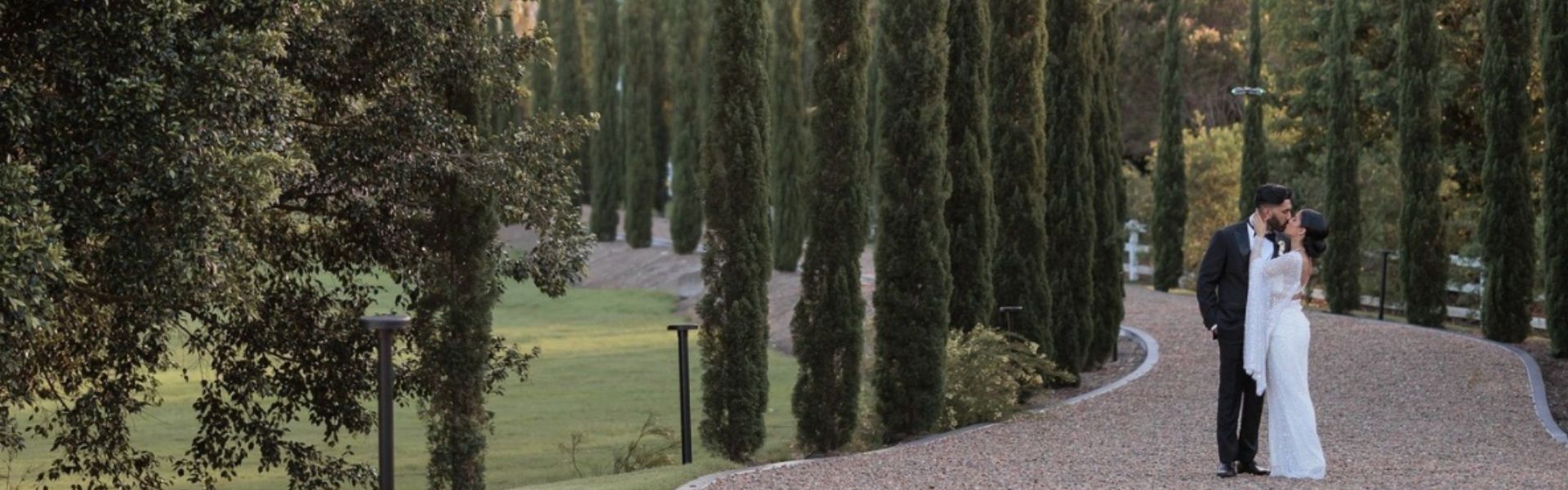 The Valley Estate - Wedding Venues Currumbin Waters | Easy Weddings