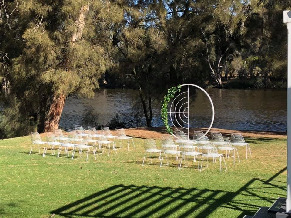 Mulberry Estate - Wedding Venues Caversham | Easy Weddings