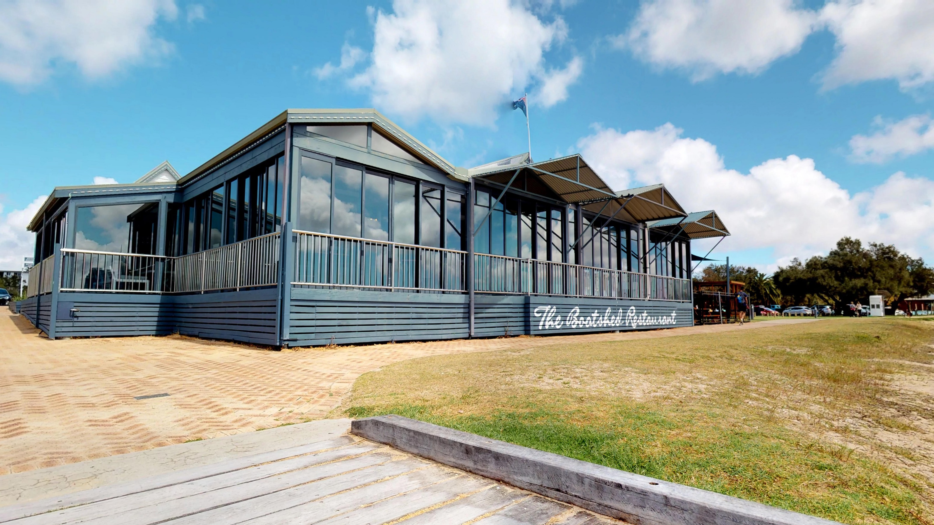 The Boatshed Restaurant - Wedding Venues South Perth | Easy Weddings
