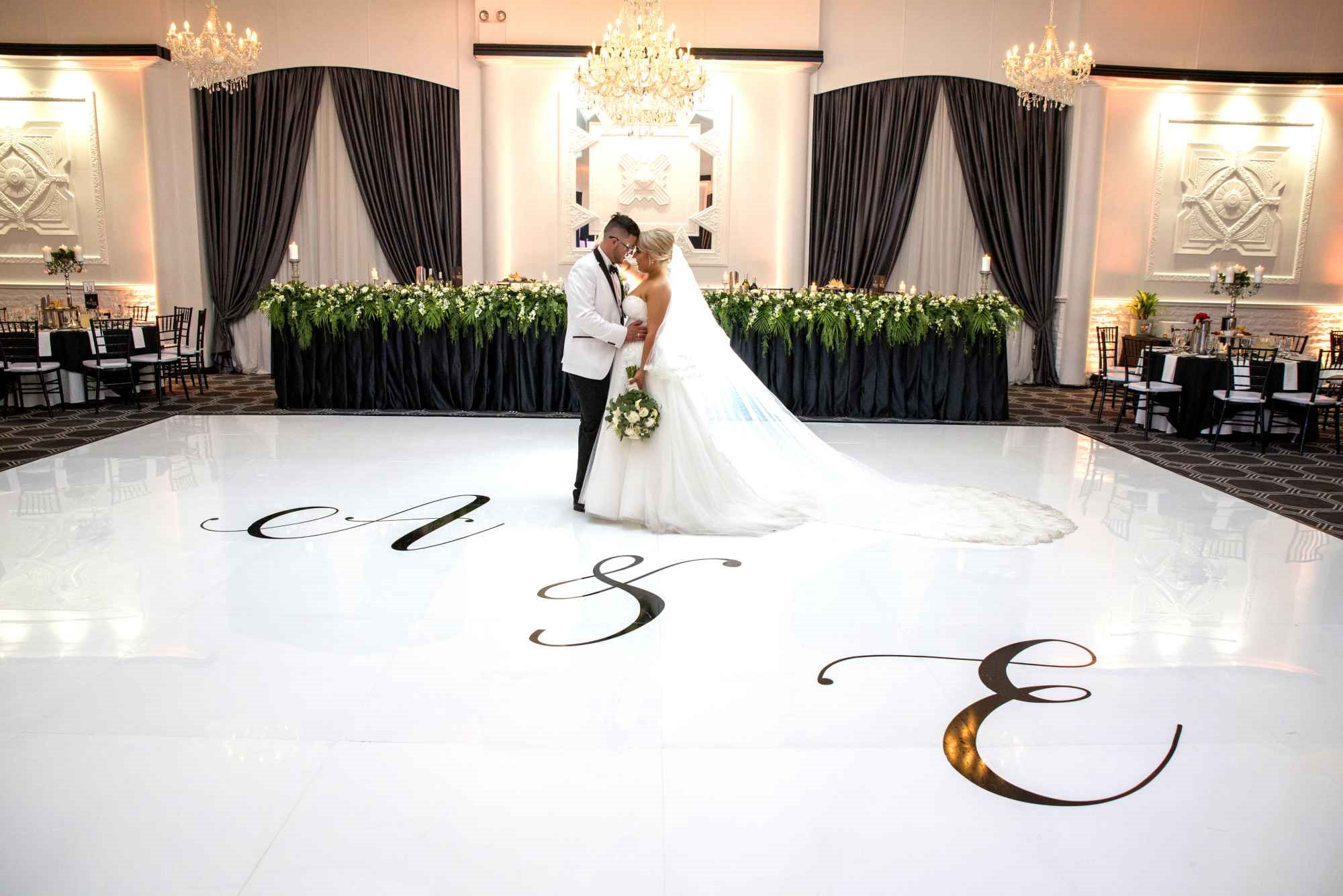 Vogue Ballroom - Wedding Venues Burwood East | Easy Weddings