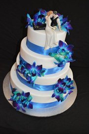 Cakesilicious by Lisa - Wedding Cakes Adelaide | Easy Weddings