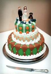 Blue Rabbit Cakes - Wedding Cakes Croydon | Easy Weddings