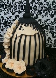 Queen Baker - Wedding Cakes Essendon | Easy Weddings