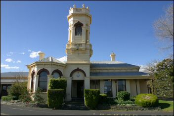The Mentone RSL - Wedding Venues Mentone | Easy Weddings